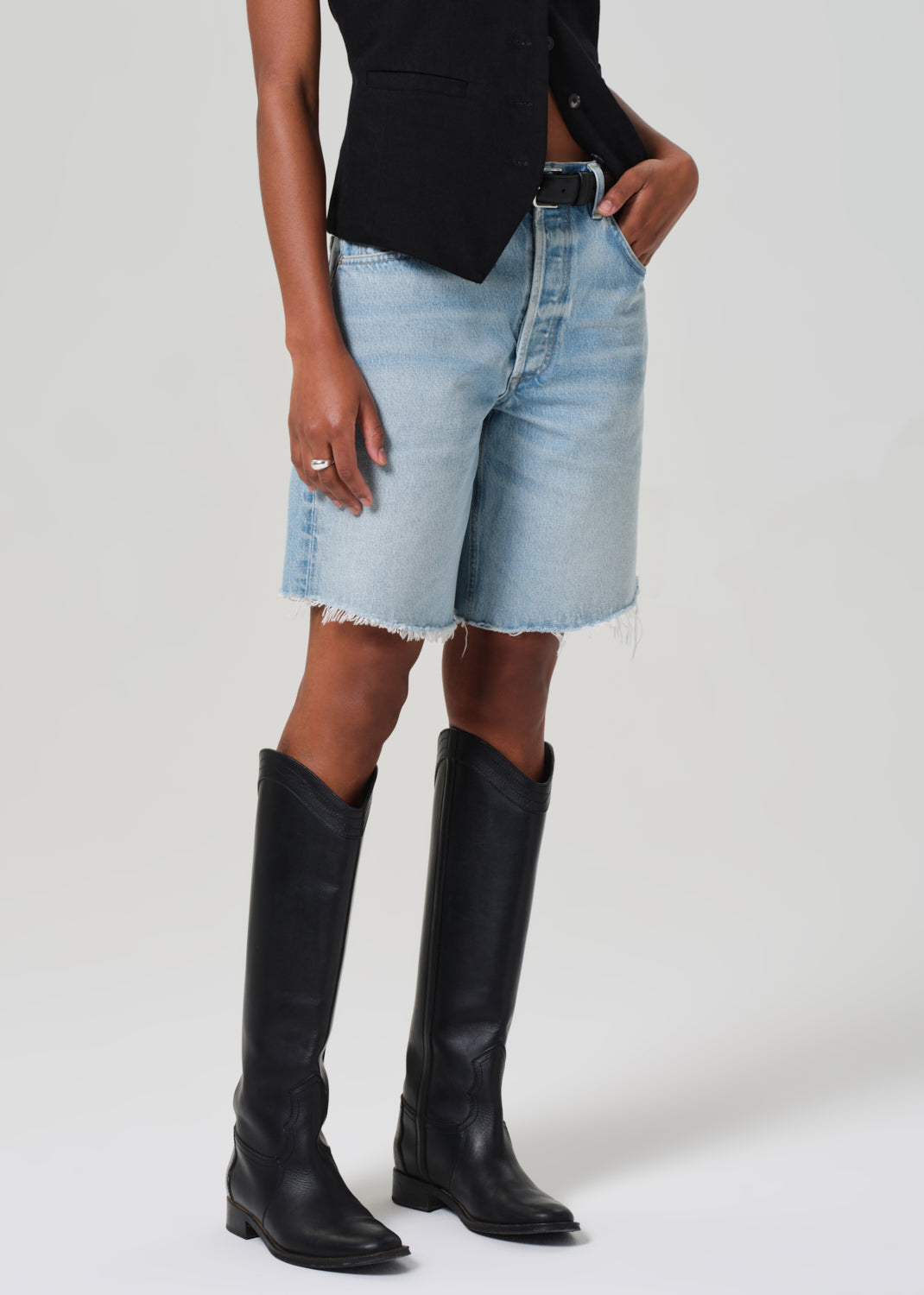 Ayla Short in Bianca – Citizens of Humanity