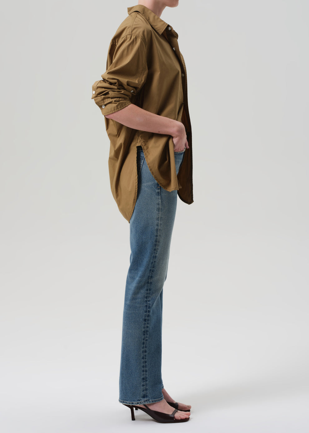 Zurie Straight in Lyon – Citizens of Humanity