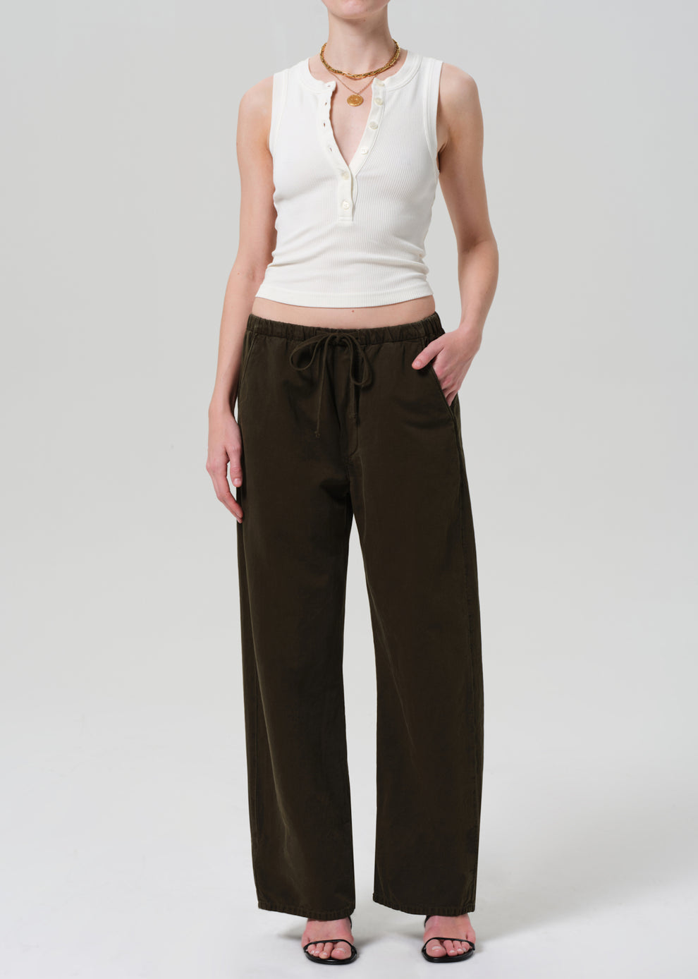 Aurora Pull On in Dark Olive – Citizens of Humanity