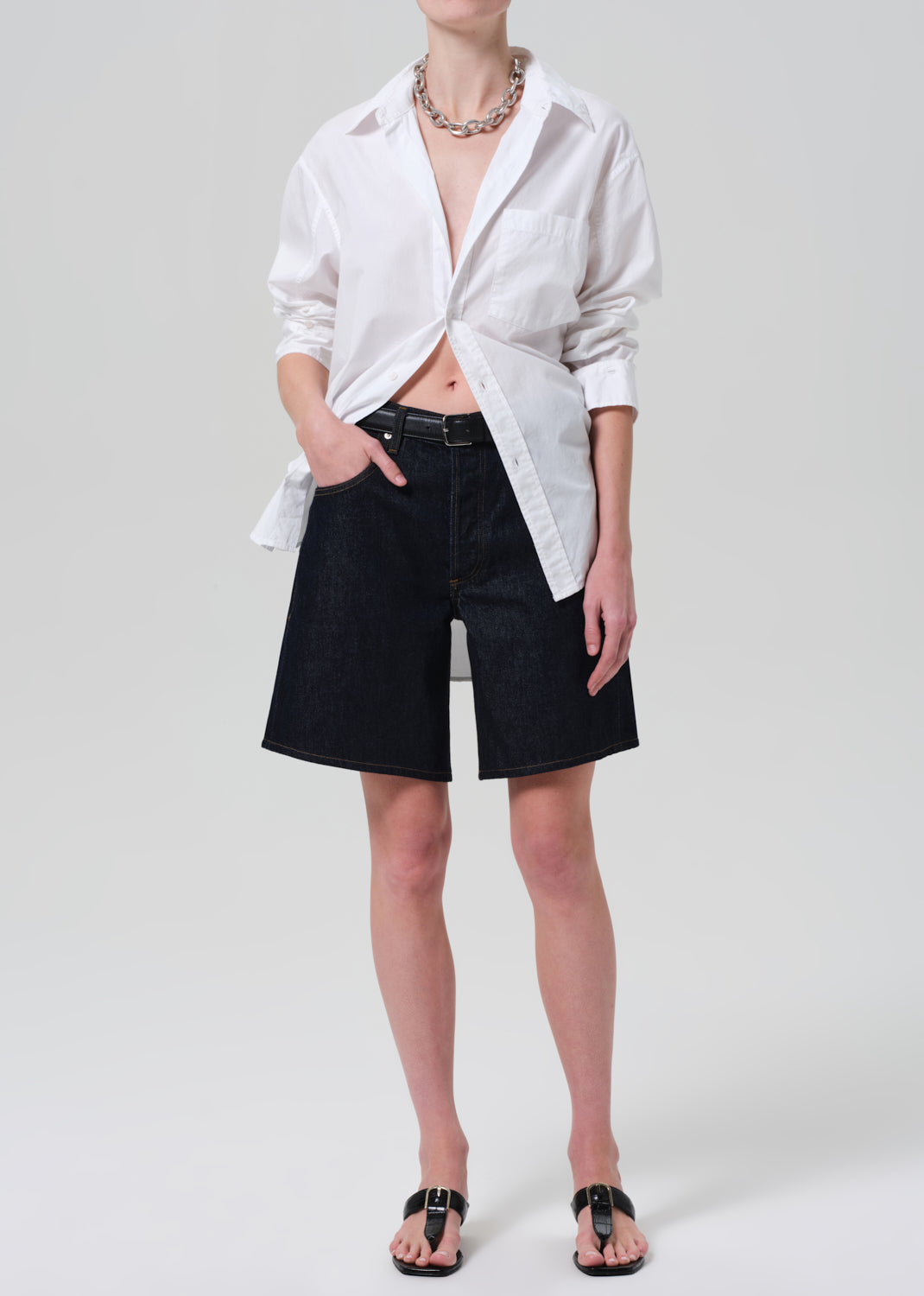 Ayla Short in Juno – Citizens of Humanity