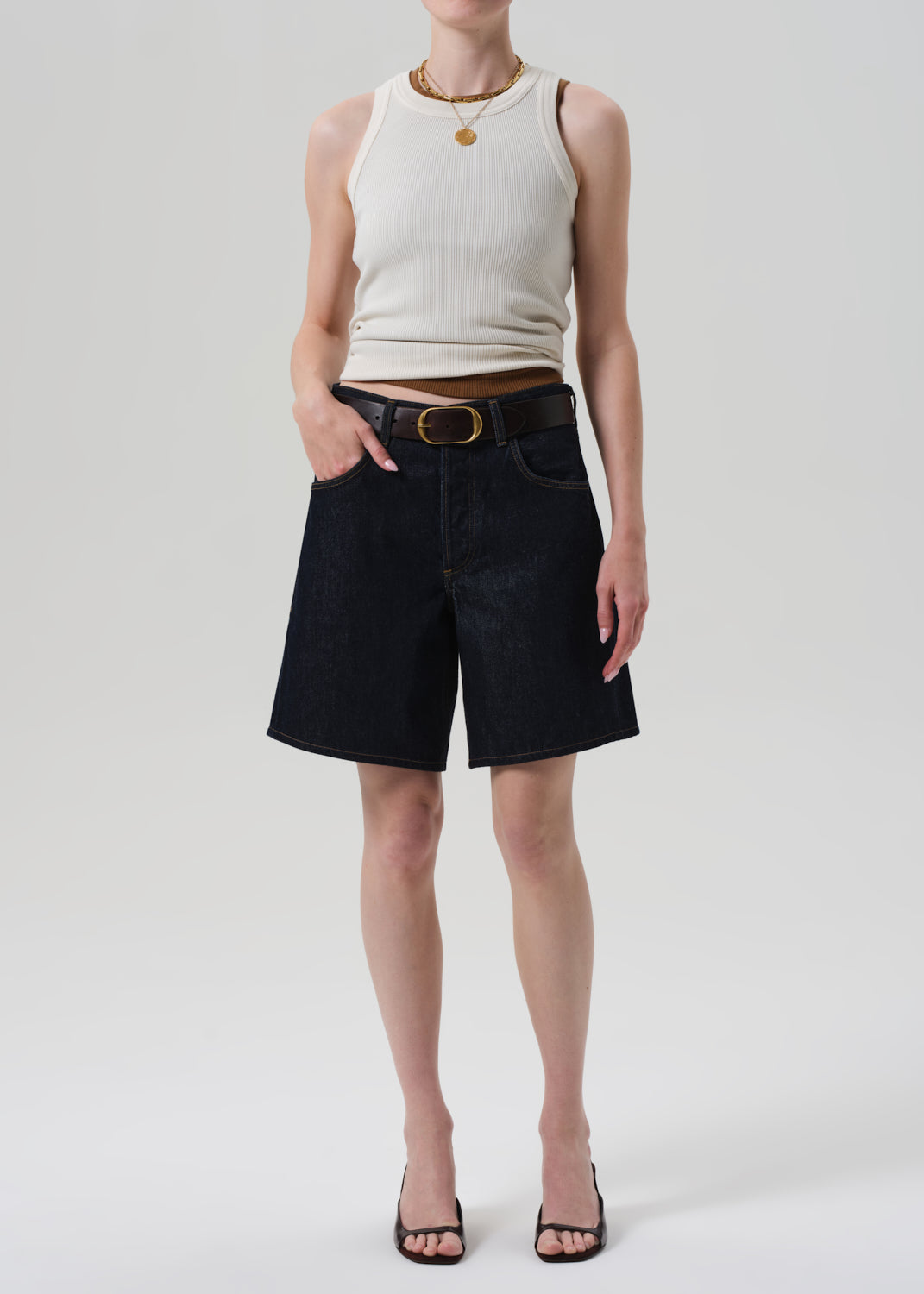 Ayla Short in Juno – Citizens of Humanity