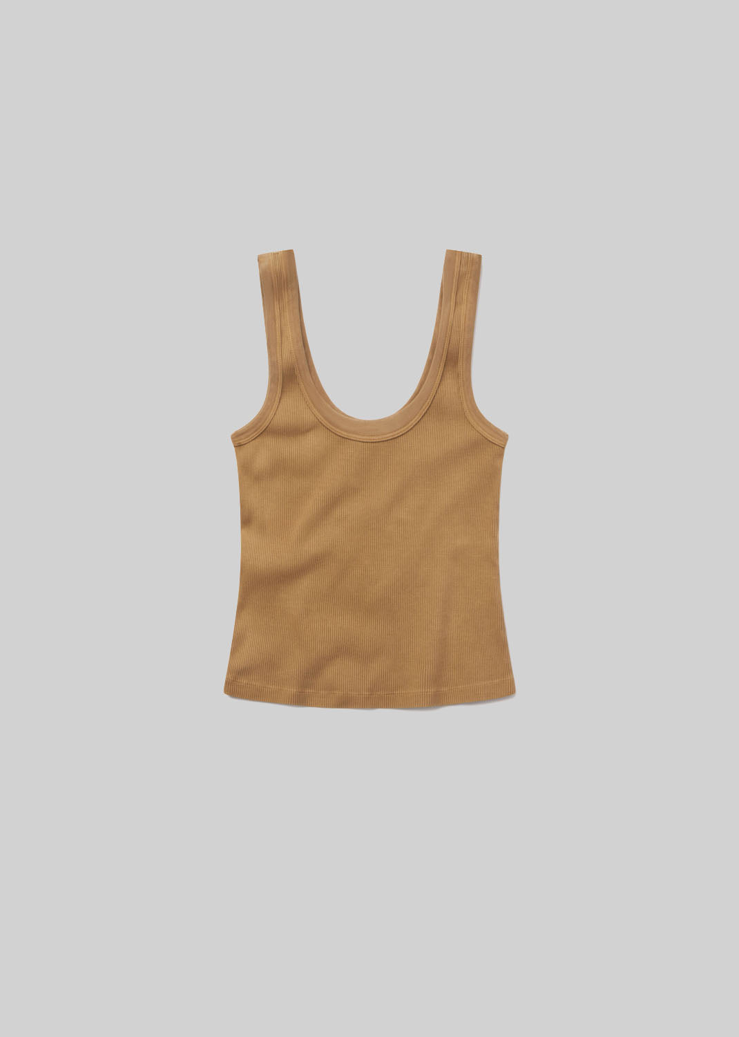 Faye Tank in Marcona – Citizens of Humanity