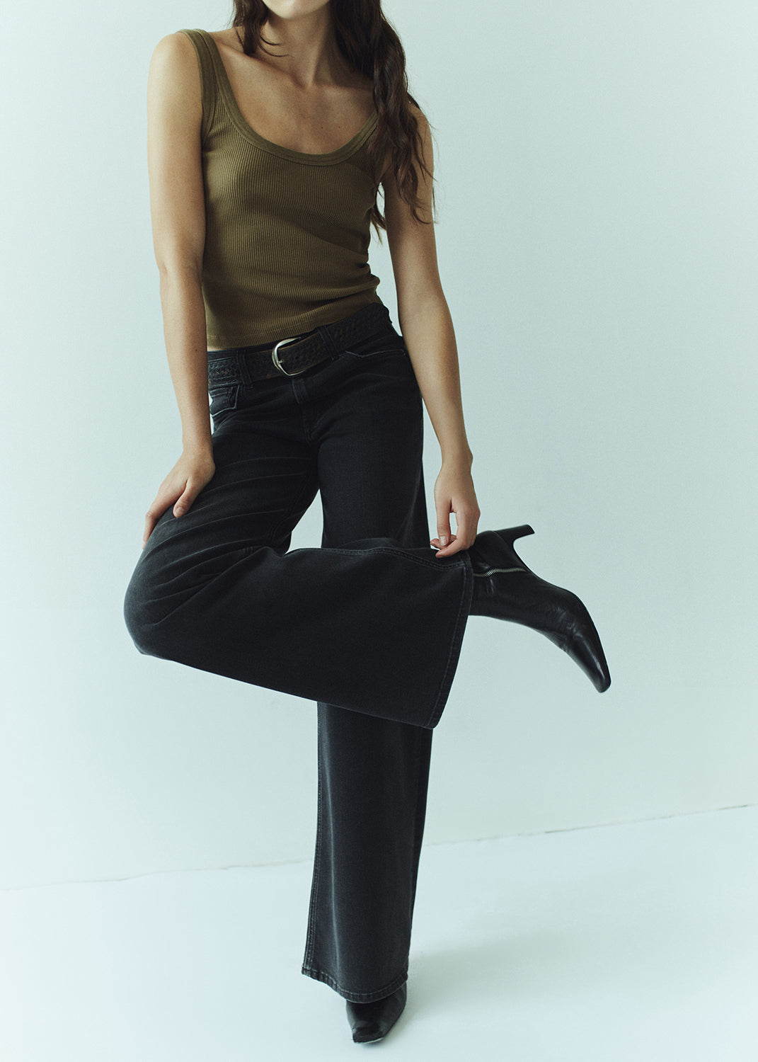 Faye Tank in Sandie – Citizens of Humanity