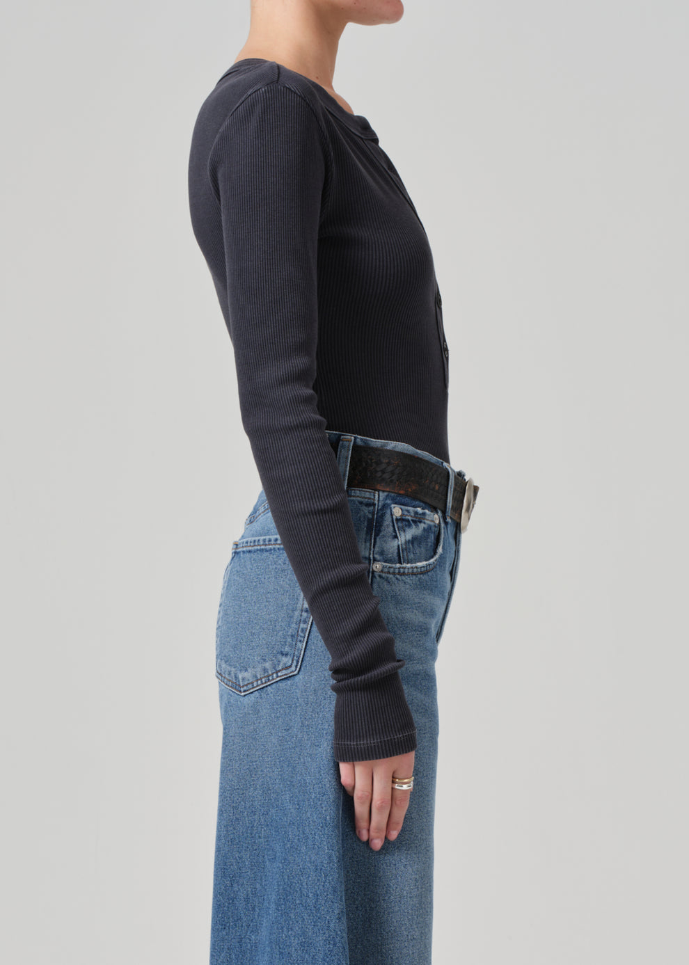 Varra Henley in Charcoal Mineral – Citizens of Humanity